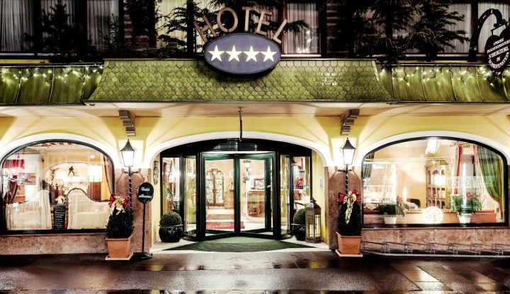 Hotel Schrofenstein - Fiss