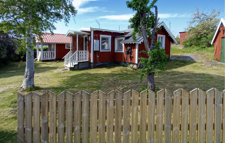 Gorgeous Home In Hasslö With House Sea View - Karlskrona