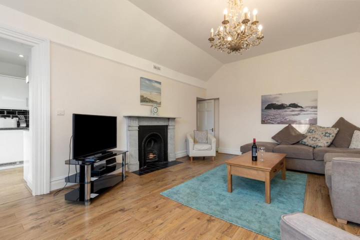 Apartment 4 St Marys House - Tenby