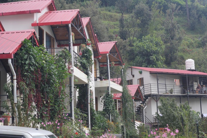Hidden Trails Ramgarh - Nainital