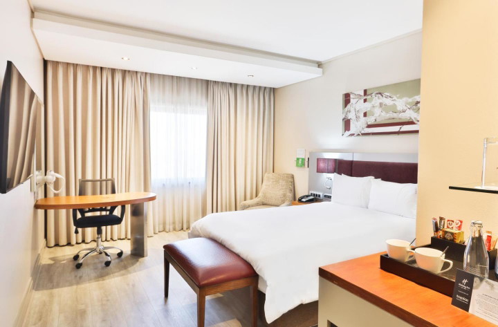 Holiday Inn Johannesburg-rosebank By Ihg - Sandton