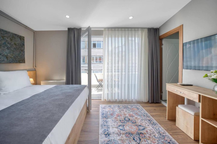 Taksim Square - Penthouse W Balcony 401 - Beyoğlu