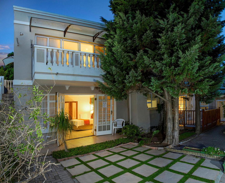 Heugh Road Guest House - Western Cape