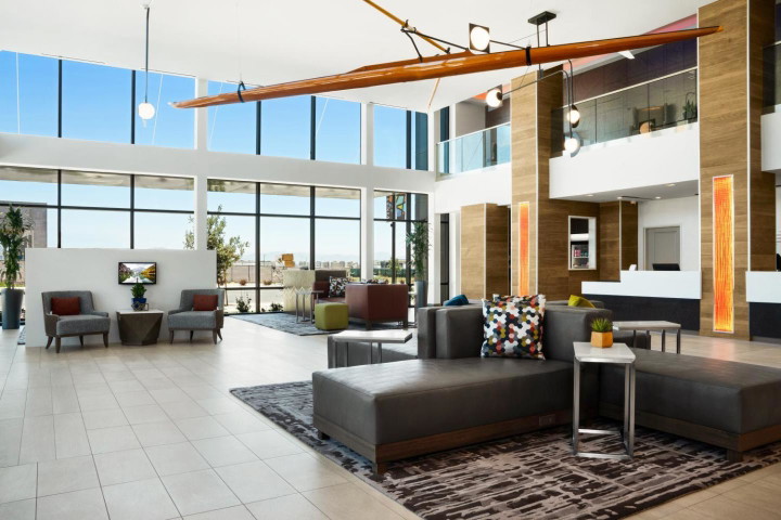 Ayres Hotel San Diego South - Chula Vista - Chula Vista, CA