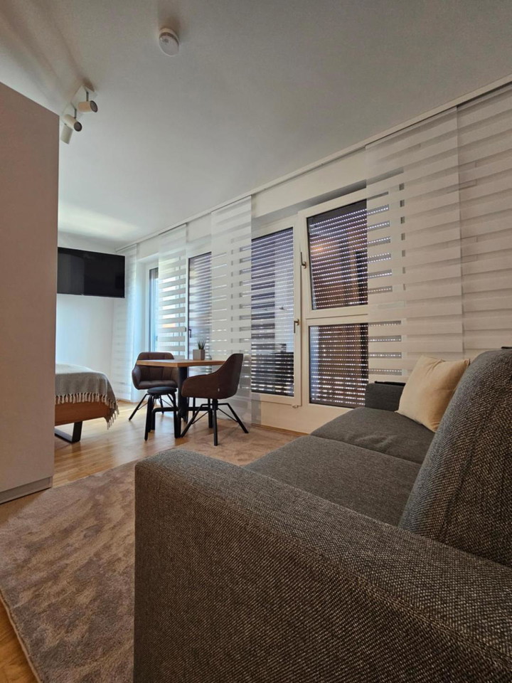 High Class - Design Apartment - Favorite Place - Full Equipment - Public Transport - Nuremberg