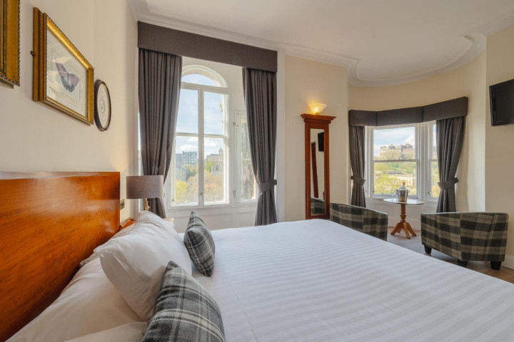 Old Waverley Hotel - Edinburgh