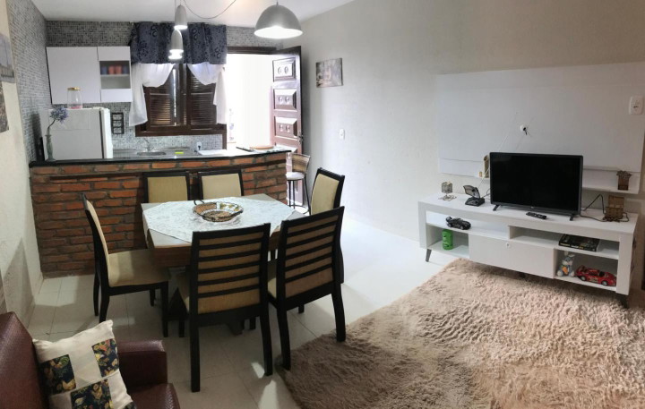 Apê Completo Com Suíte, Sacada E Garagem Fechada - Bento Gonçalves