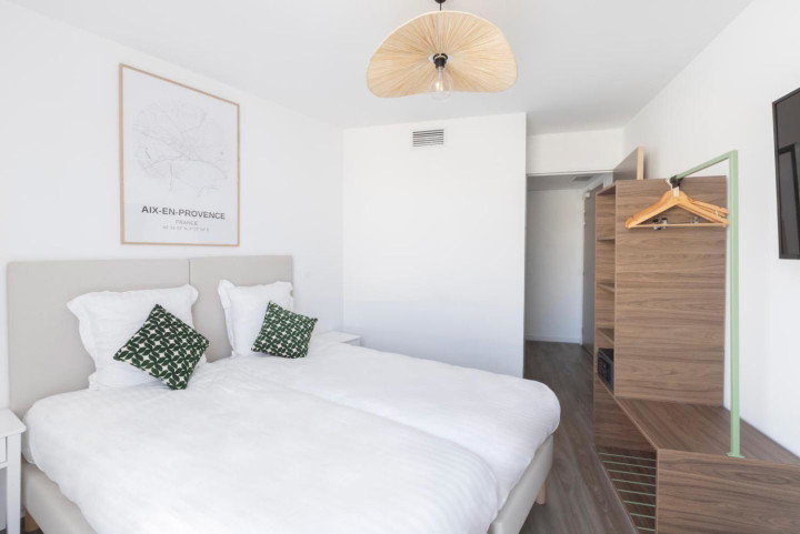 Ibis Styles Aix-en-provence Universite - Fuveau