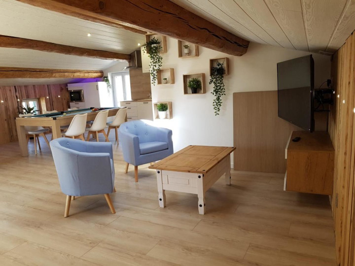 La Vigne D'aubière, Spa/balnéo, Billard,lit 2mx2m - Clermont-Ferrand