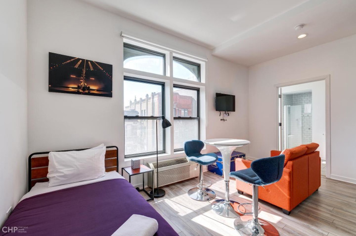 747 Lofts By Redawning - River West, Third Floor Chicago - Chicago, IL