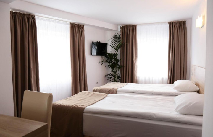 Hotel Apollonia - Brașov