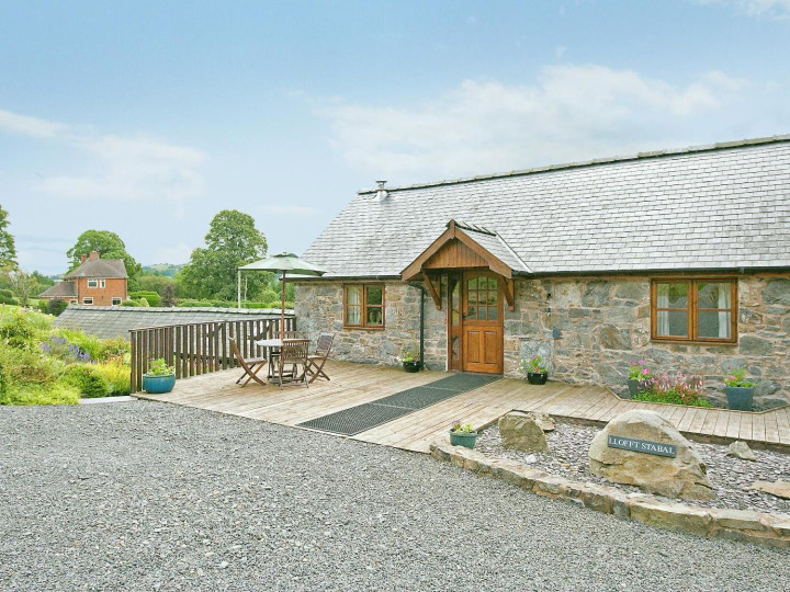 Llofft Stabal - North Wales