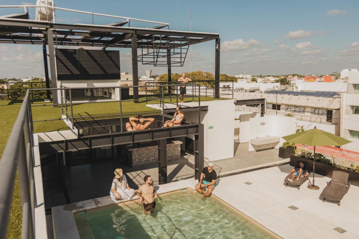 Caleta Hostel Rooftop & Pool - Cancún