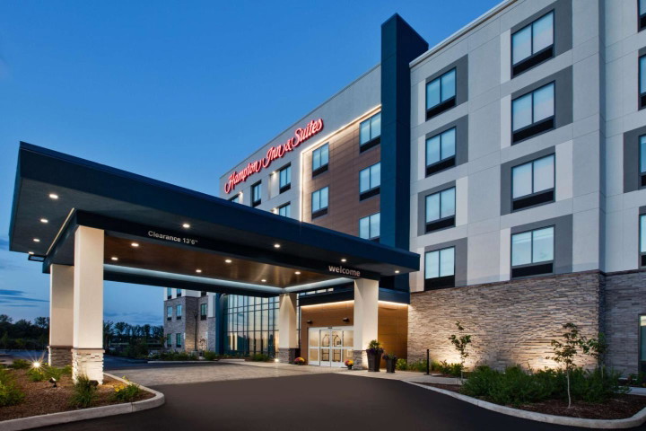 Hampton Inn & Suites By Hilton Indianapolis South Greenwood - Indianapolis, IN