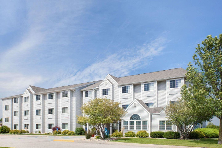 Microtel Inn And Suites Clear Lake - Clear Lake, IA