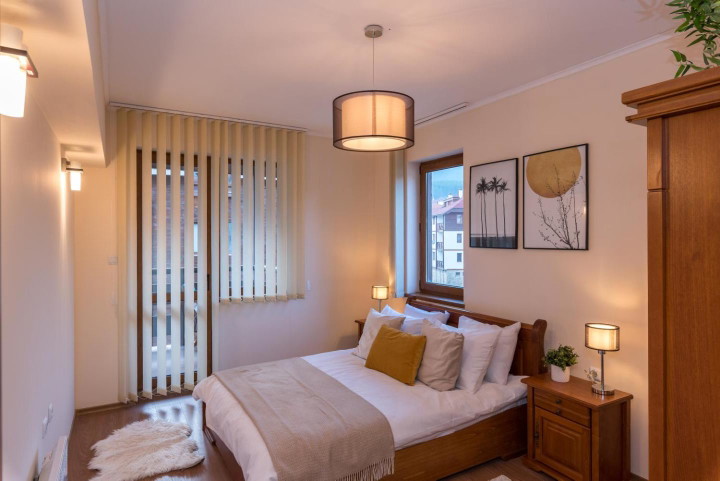 Charming Ski Apartments Near Gondola & Bar Street, Cedar Lodge 1 Complex - Bansko