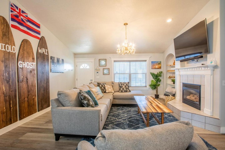 Hawaiian Surfer Haven - Family Stay Near Slopes - Highland, UT