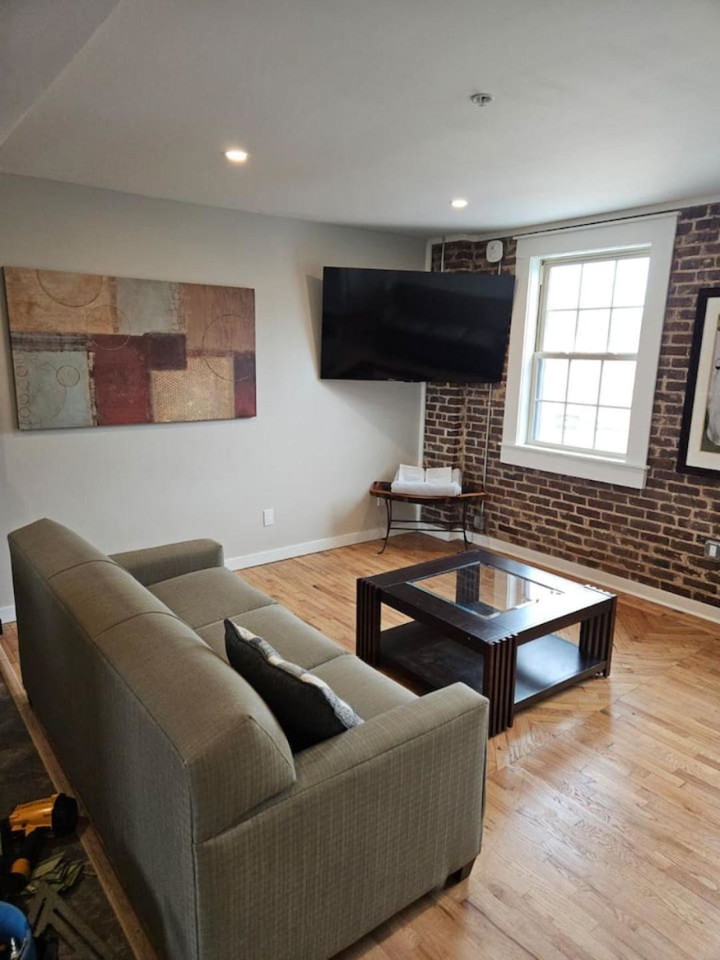 Modern 2br In Great Location (202) - Maryville, TN