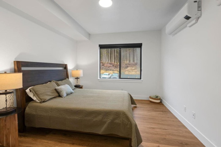 Modern Condo With Incredible Mountain Backdrop 207 - Juneau, AK