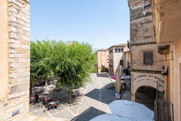 Hauzify I Apartaments La Plaça - Montblanc
