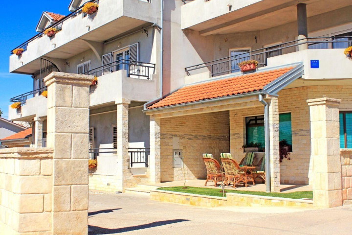 Apartments Old Stone - Sukošan