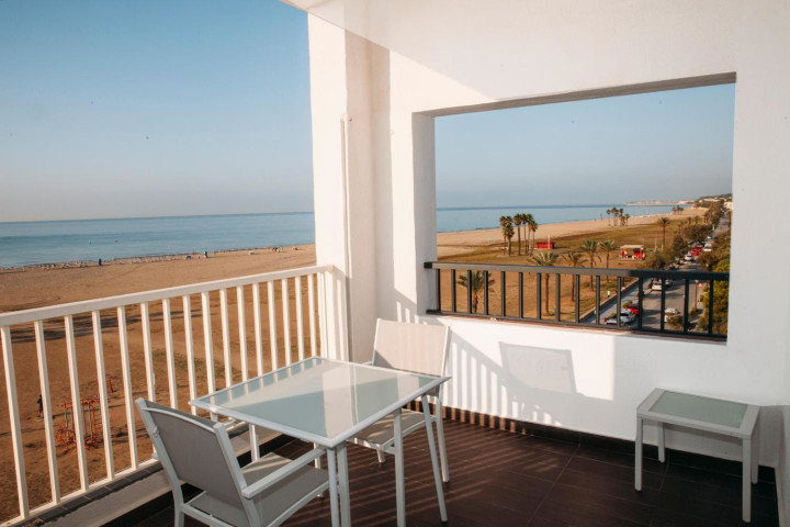 Hotel Brisamar Suites - Catalonia