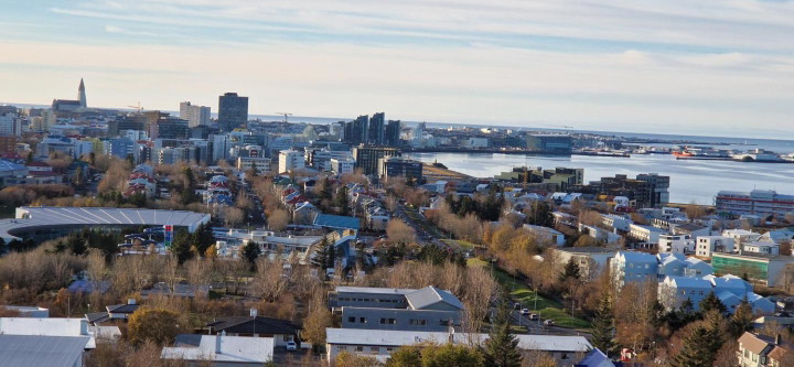 Panoramic Studio Apartment With Stunning View - Free Parking - Reykjavik