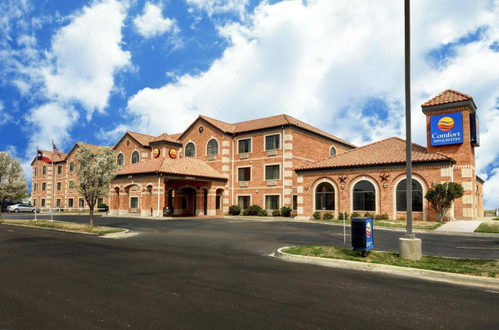 Comfort Inn & Suites Amarillo West Near Medical Center - 阿馬裡洛