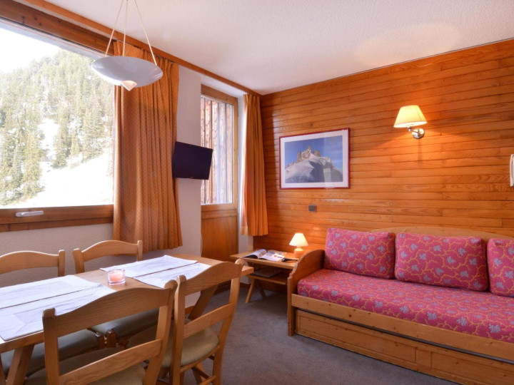 Studio Confortable 2 éToiles, Ski Aux Pieds, Pour 4 Personnes - Belle Plagne