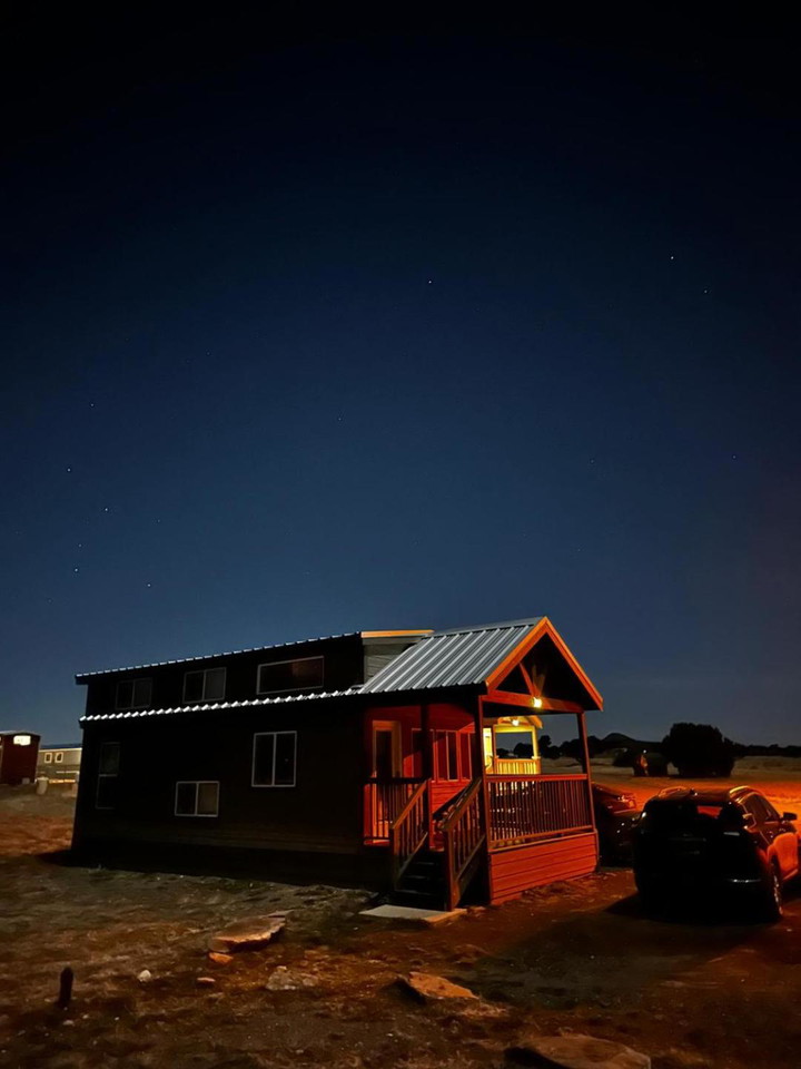 036 Tiny Home Nr Grand Canyon South Rim Sleeps 8 - Full Kitchen - Arizona