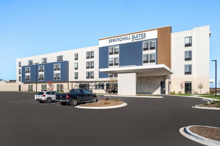 Springhill Suites By Marriott Menomonee Falls - Wisconsin