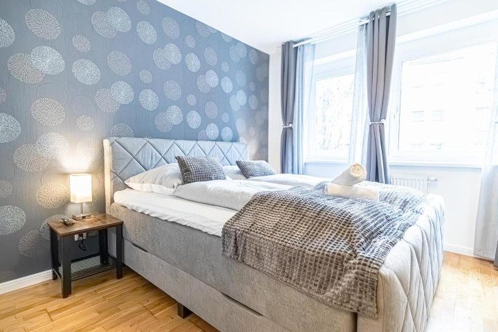 9-min To City Center, Comfy 1br And 1lr With Balcony - Vienna Central Station