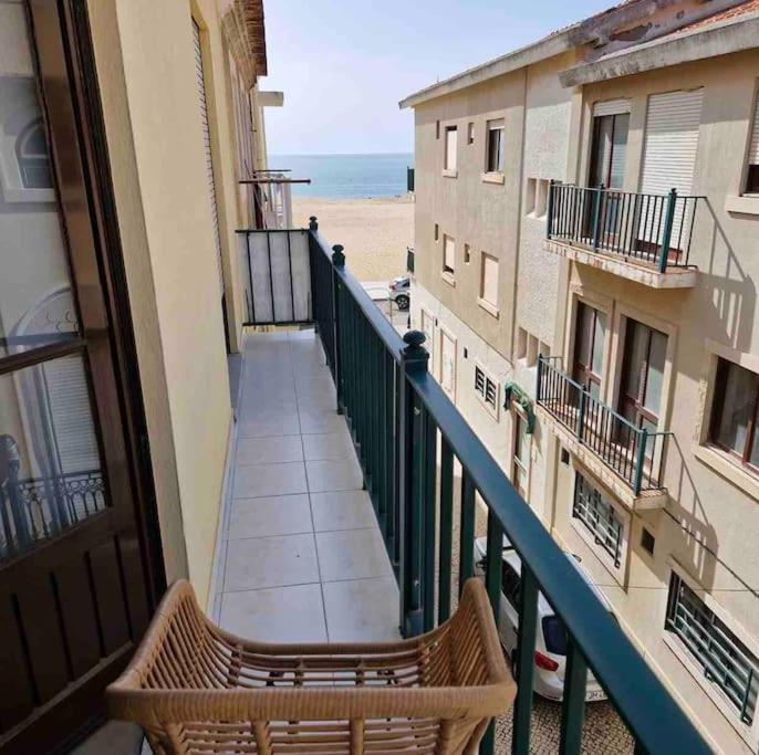 Junto à Praia - Nazaré