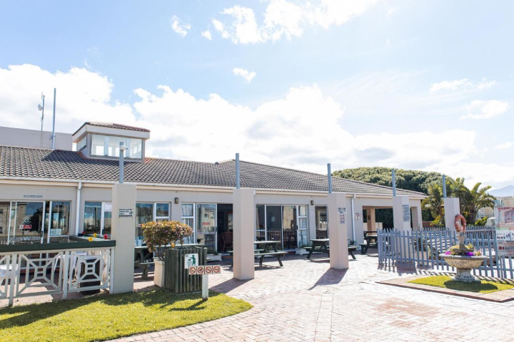 First Group Hermanus Beach Club - Hermanus