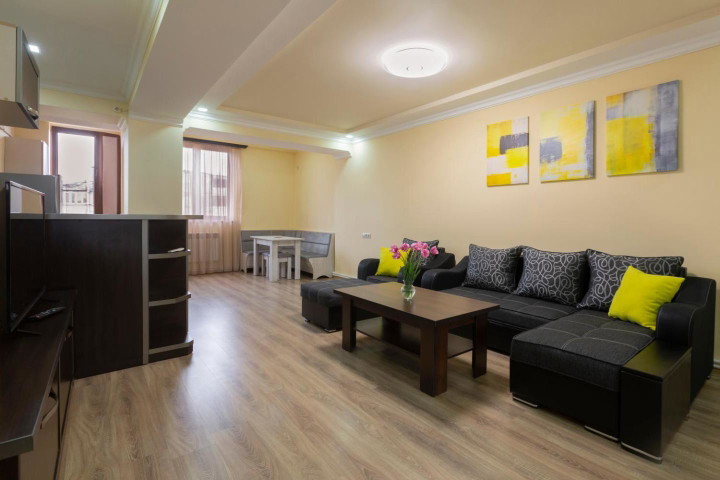 Umba Apartment N5 - Balcony And Mount Ararat View - Yerevan