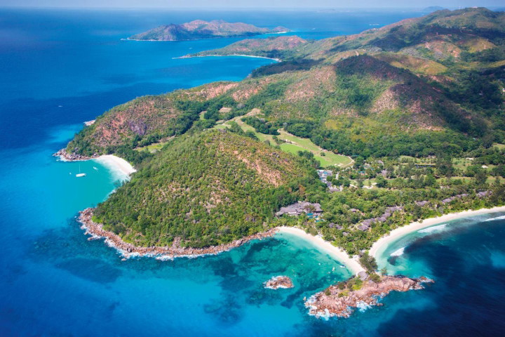 Constance Lemuria - Seychelles