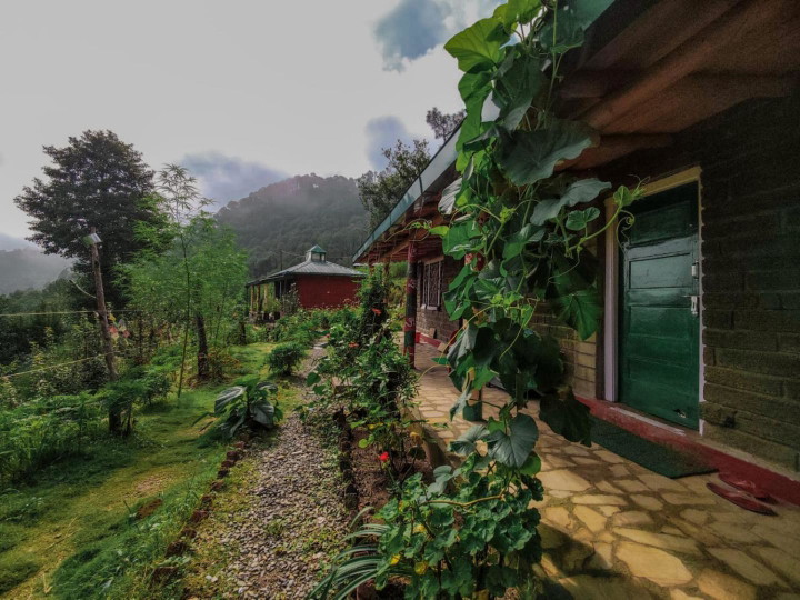 Zenoaks Homestay - Uttarakhand