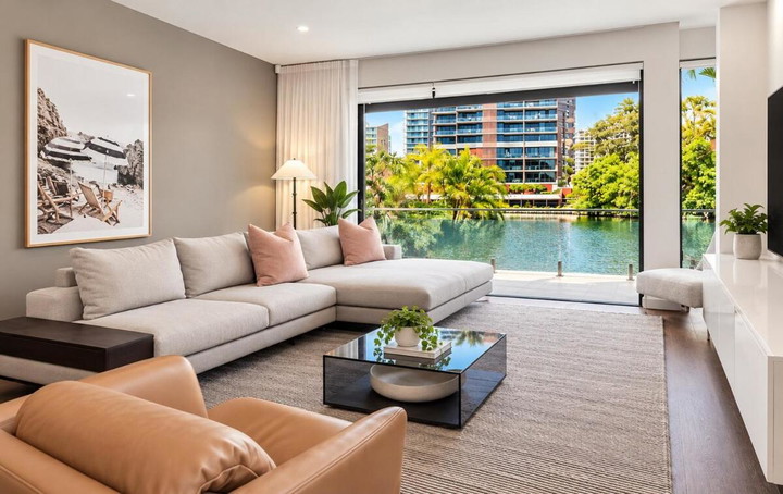 Surfers Paradise Waterfront Oasis 4br & Pool - Surfers Paradise
