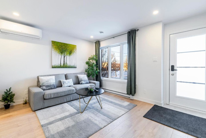T3 Joliette Suites 10 Mins To La Ronde Nice , Cozy 3 Bedroom Longueuil - Longueuil