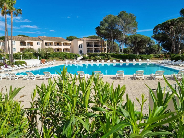Studio 4p Vue Piscine St Raphaël Valescure - Au Cœur Des Golfs - Agay