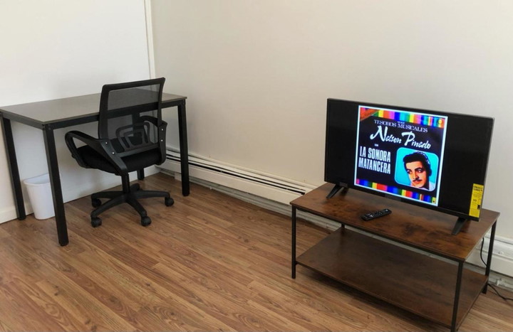 Private One-bedroom And One-bathroom Apartment With Private Street Entrance In Convenient Area - Staten Island, NY