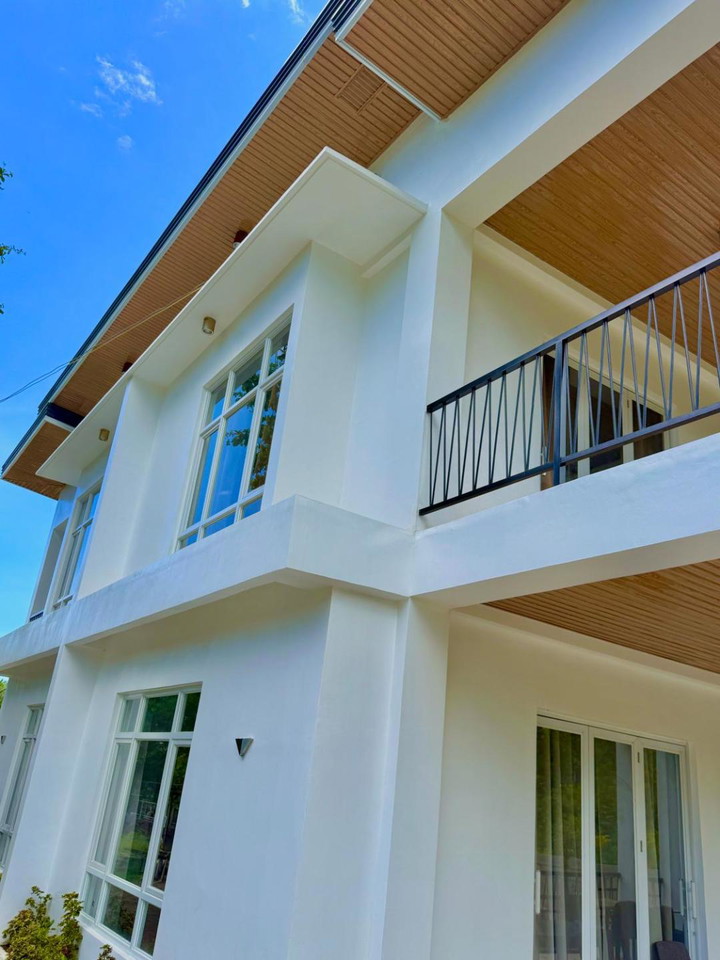 Central 1 Suites - Mambajao