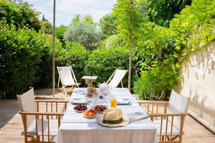 Les Canisses, Magnifique Appartement Avec Terrasse Au Cœur D'uzès - Uzès