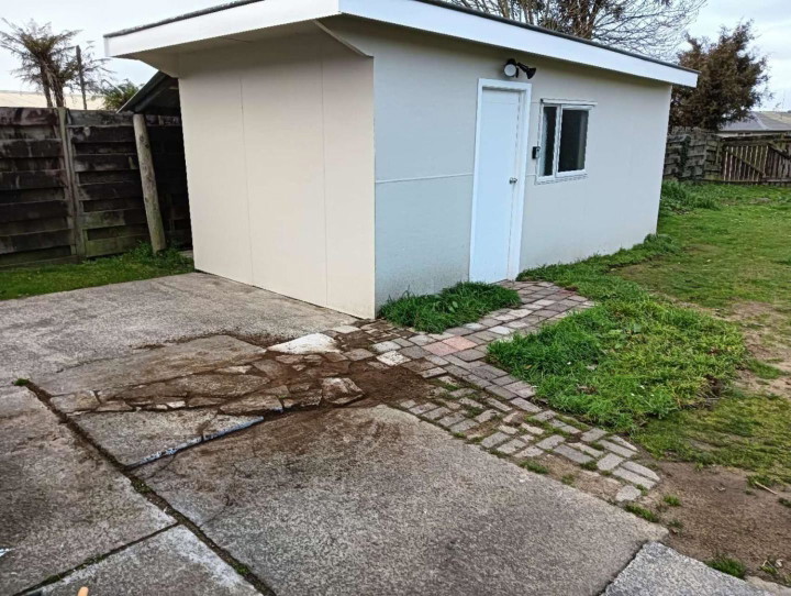 1 Double And 1 Sofa Bed, Chalet B - Rotorua