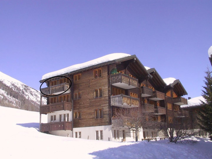 Cute Attic Apartment In The Heart Of The Mountains - Switzerland