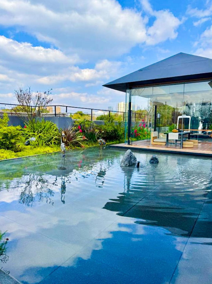 Terra Art Zen Hotel With Rooftop Zen Garden, Veggie Dining,pick-up Service,english Speaking,free Laundry - 