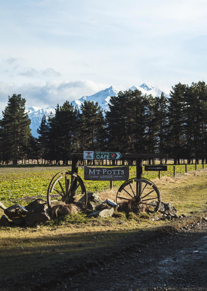 Mt Potts Lodge - West Coast