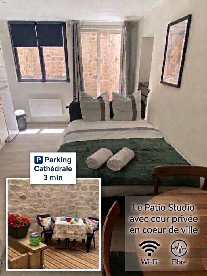 Le Patio Studio Avec Cour Privée En Cœur De Ville - Clermont-Ferrand