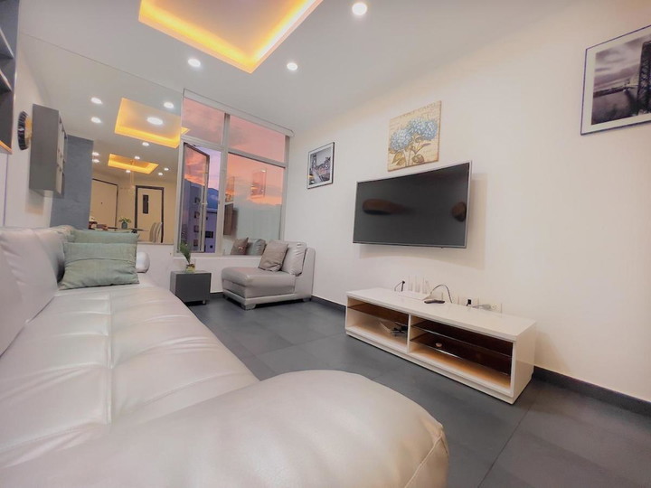 3 Habitaciones, Piscina, Gym Y ÁReas Húmedas - Quito