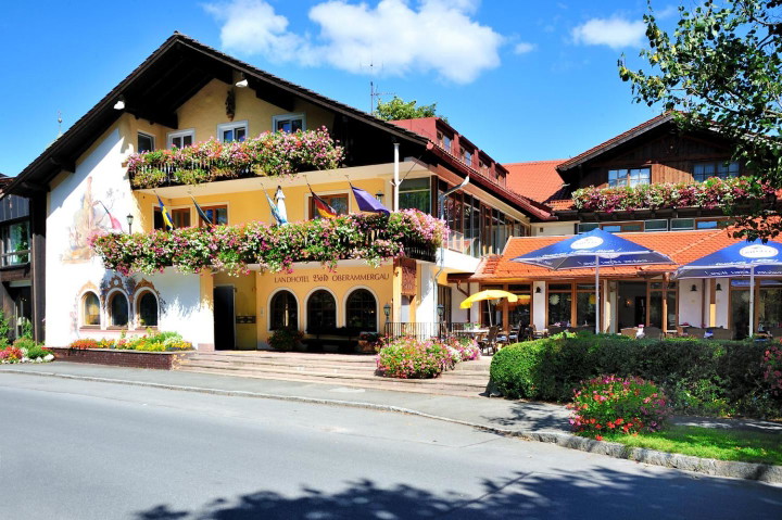 Landhotel Böld Oberammergau - オーバーアマーガウ